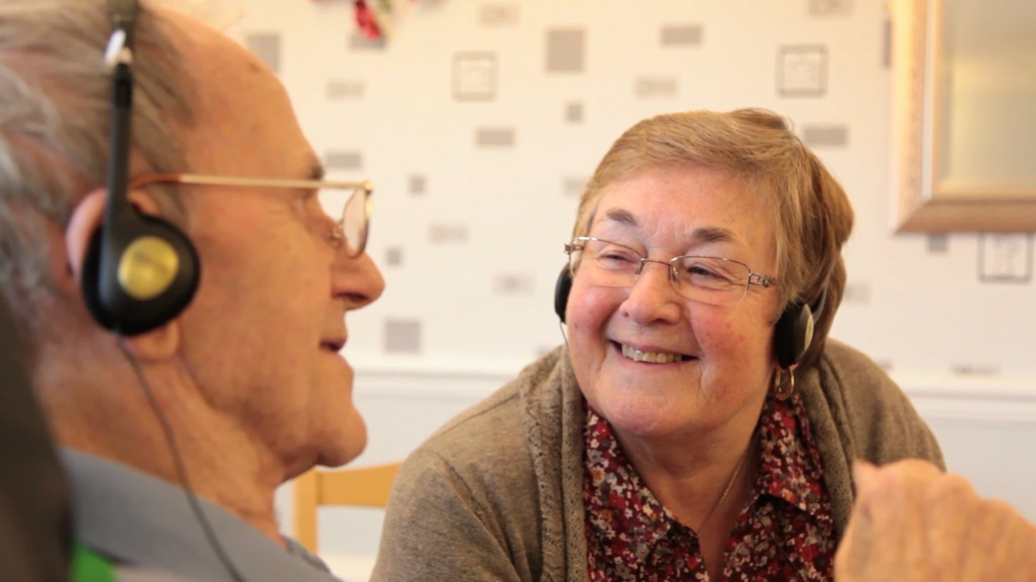 5 ways to use a personalised playlist - Playlist for Life